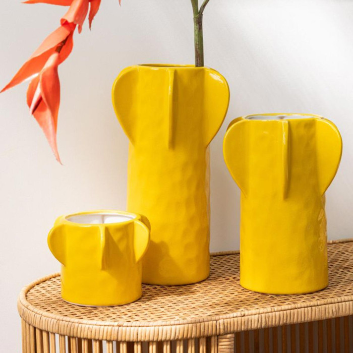 Vase Design en Argile Juno 27cm Jaune au meilleur prix | E.Leclerc